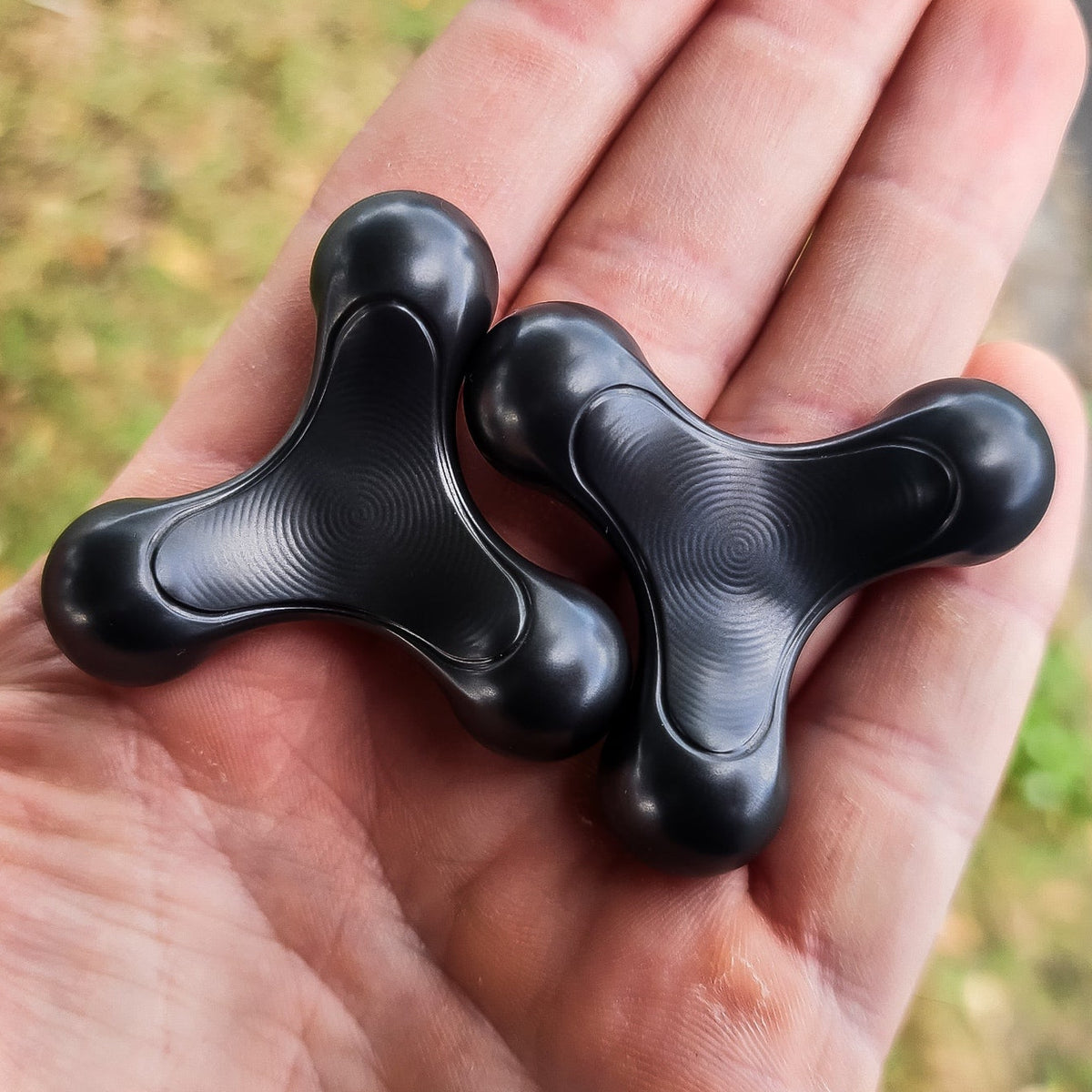 Atom™ - Zirconium Fidget – Magnus Fidgets