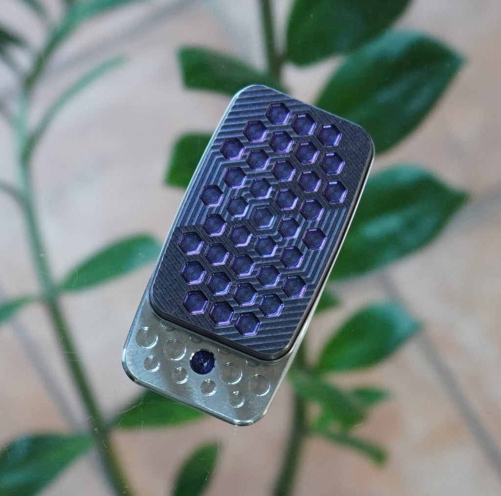 Titanium - SE264- Plain Jane "Hex" - 3-Click – Magnus Fidgets
