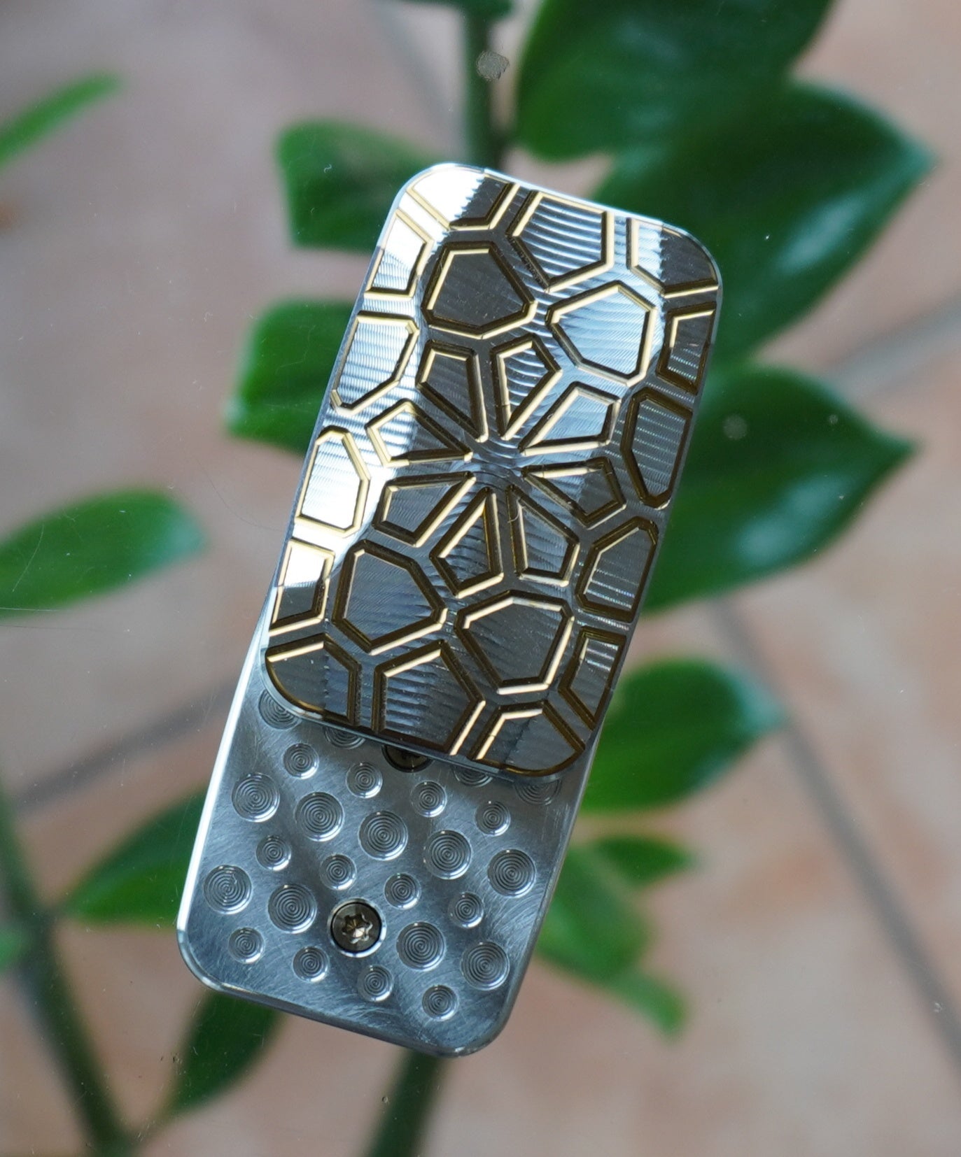 Titanium - SE305- Squashed Toad "Mandala" – Magnus Fidgets