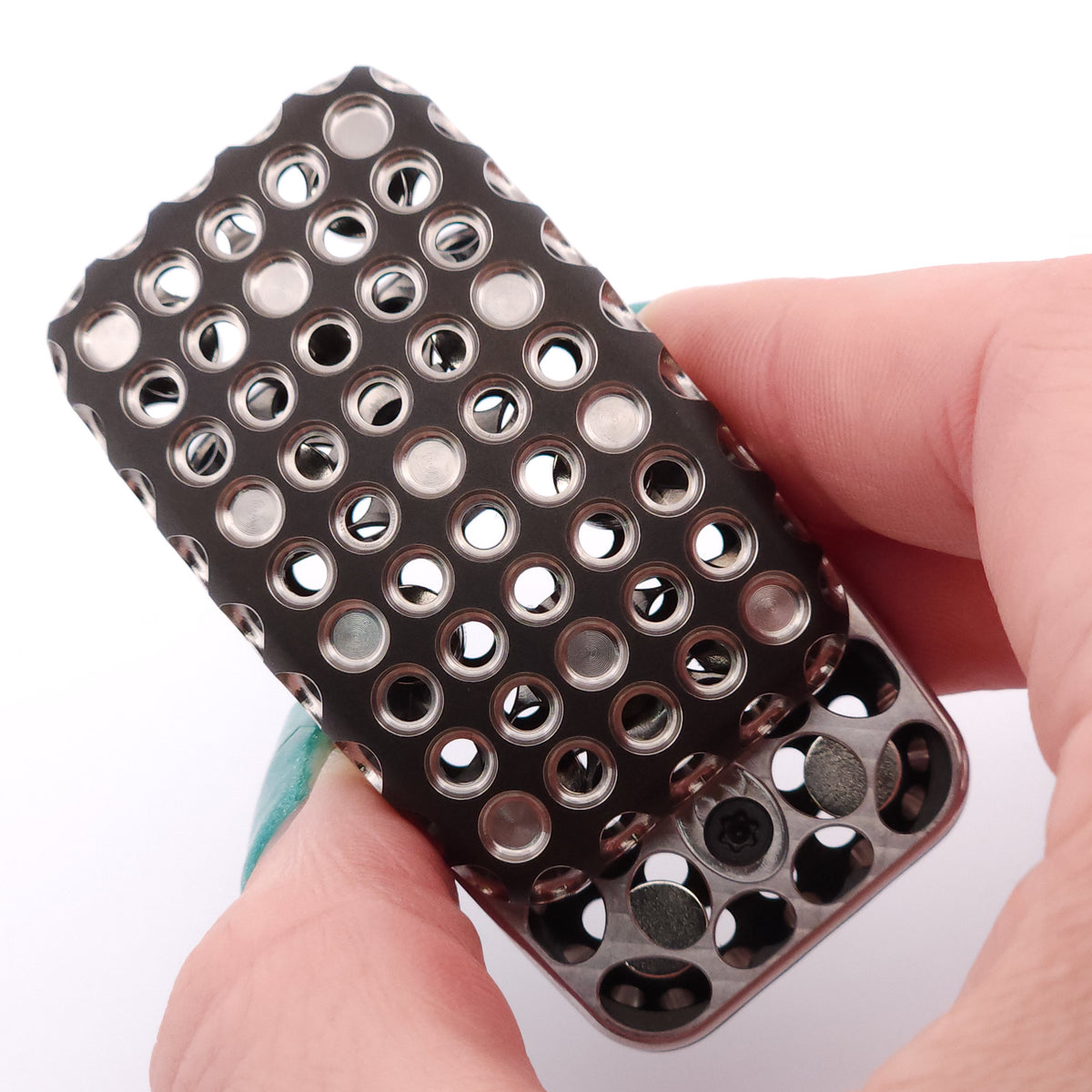 MagLab™ Custom Slider: MMR136 - Pebble "Skelly Dimple" – Magnus Fidgets