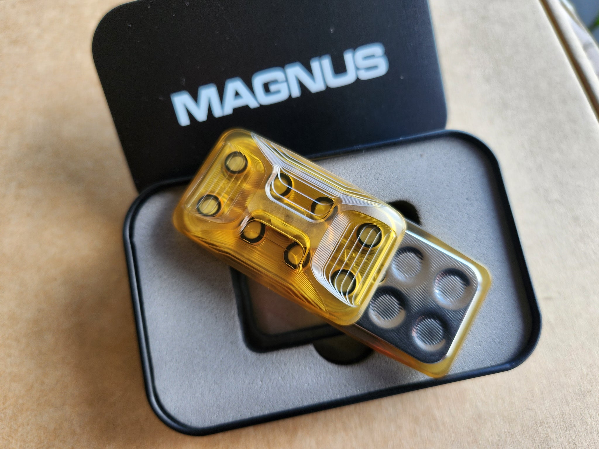 Ultem - SD116 - Robo 3-Click – Magnus Fidgets